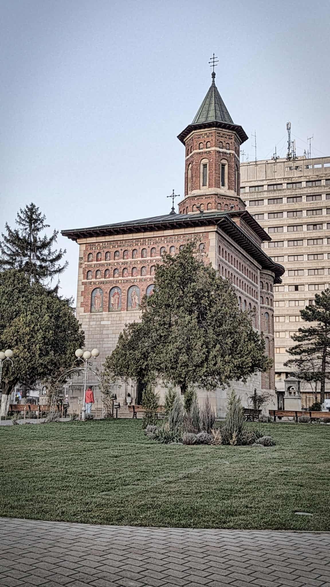 Best Things to Do in Iasi, Complete City Guide with maps